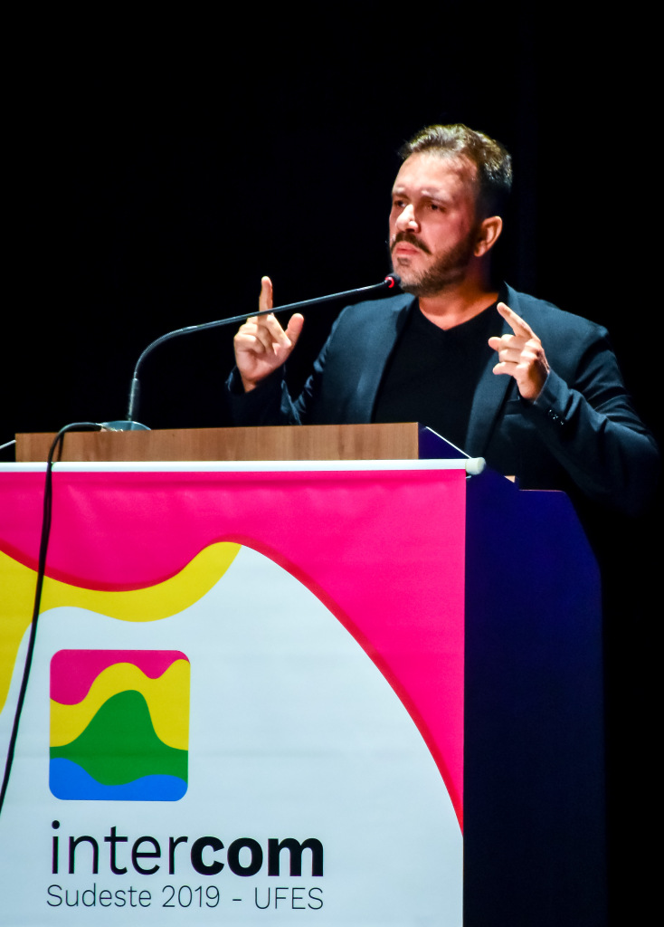 Felipe Pena indica - Lacos